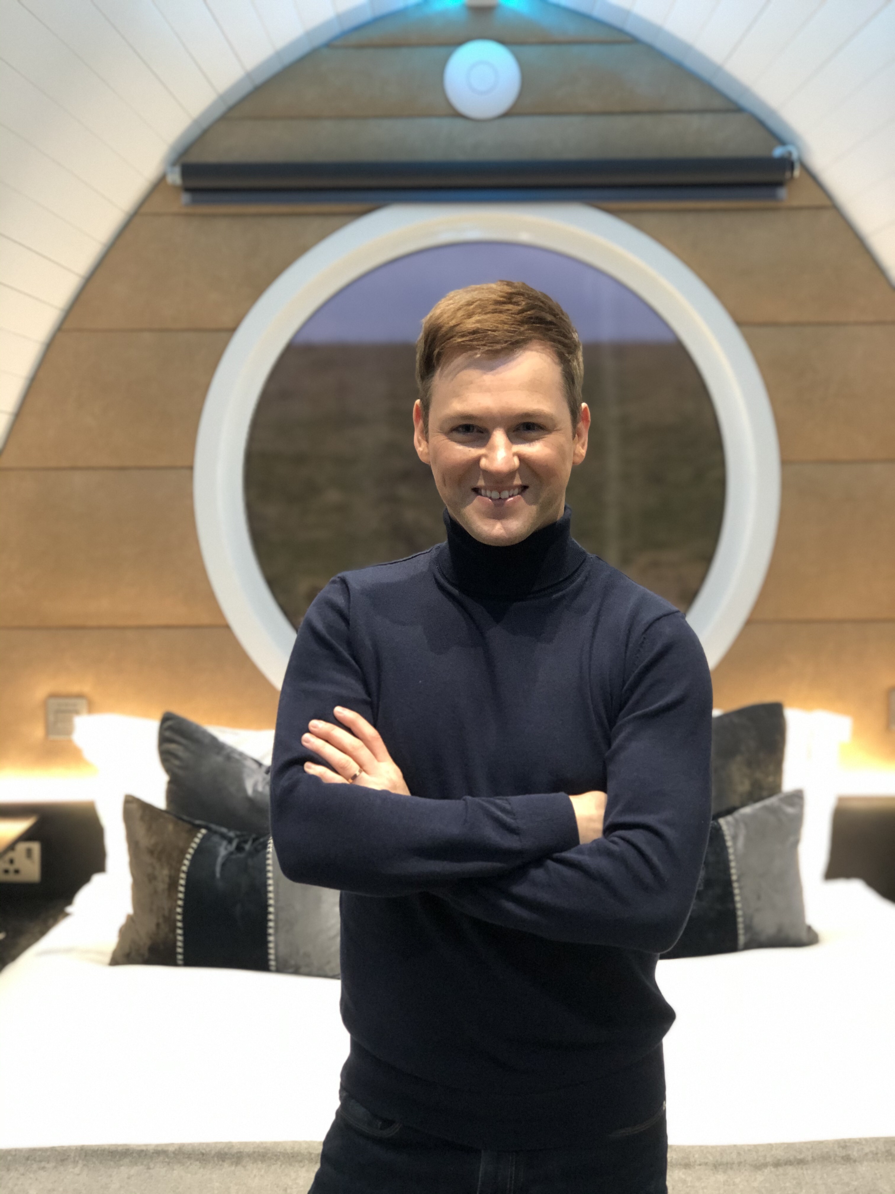 Luxury Hideaways – Crieff – BLU BLAZER GUY